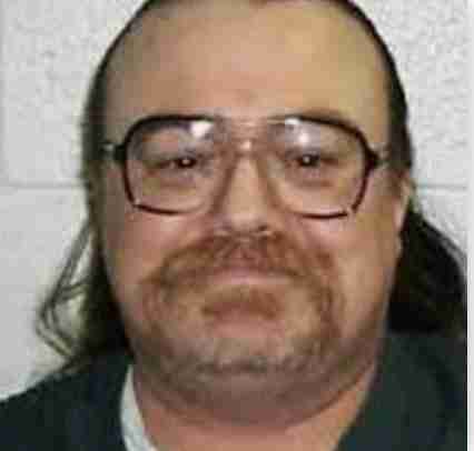 Gerald Pizzuto, Jr.'s "plausible claims' of cruel & unusual punishment ...